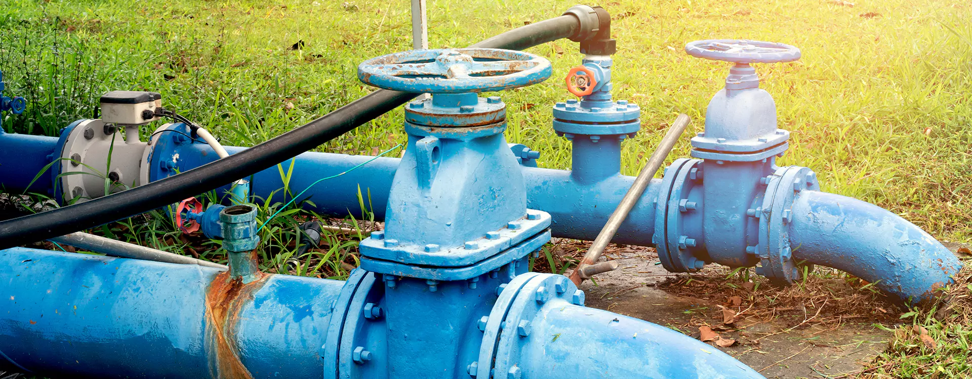 New Water Mains Connection Services Aurora | New Hot Water Mains ...